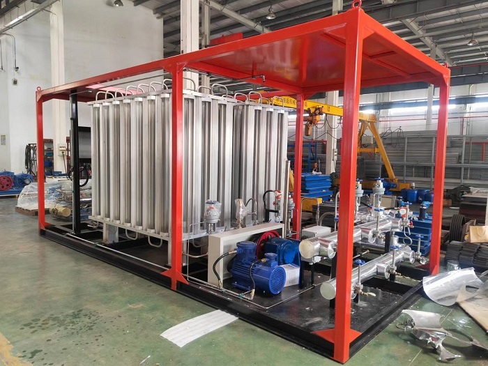 Pump skid with vaporizer