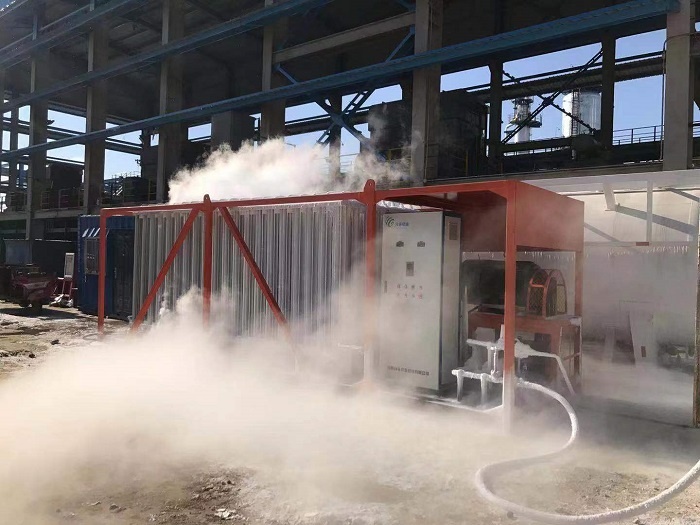 Pump skid with vaporizer