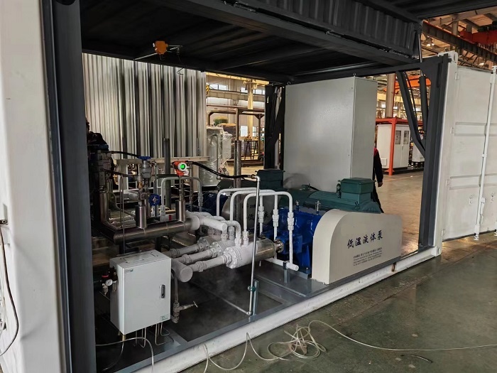 LNG Refueling Stations